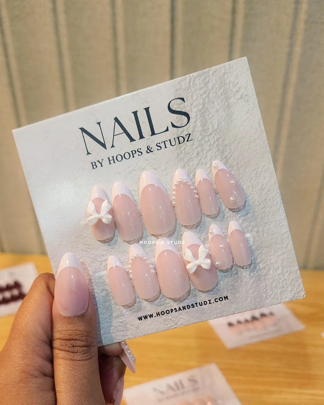 3D Almond Shape Press on Nails - N011 – Hoops & Studz